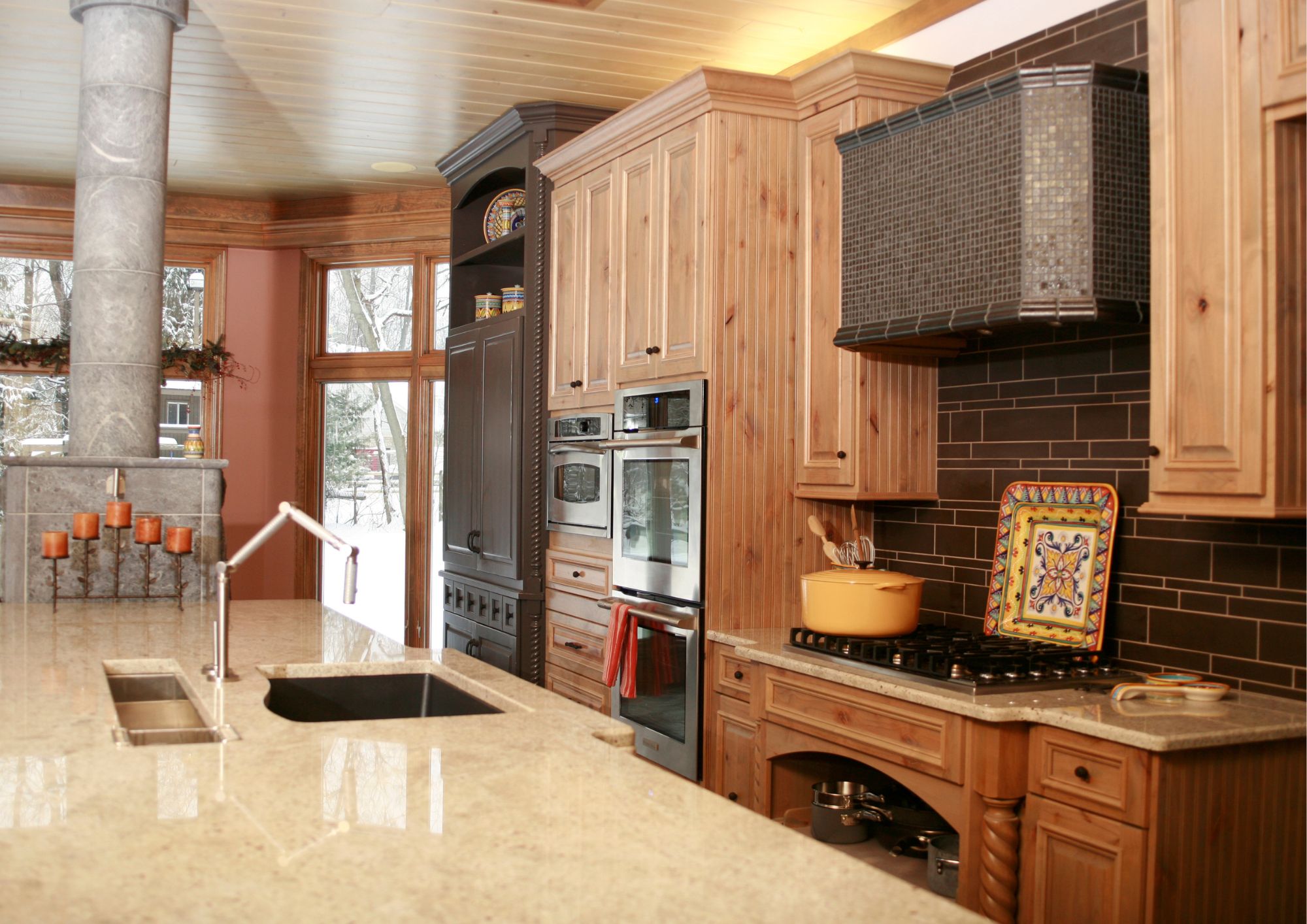 5 Custom Kitchen Cabinet Tips To Achieve Your Dream Kitchen